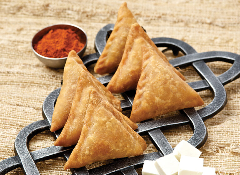 Beyond the Crispy Triangles: Exploring the different types of Samosas